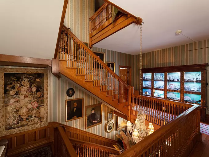 Dempsey Manor 2