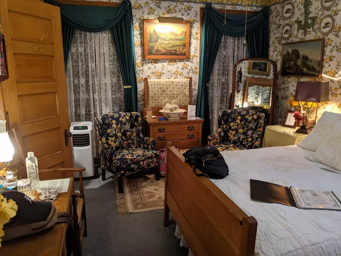 Dempsey Manor 3