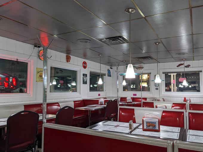 Don's Drive-In 2