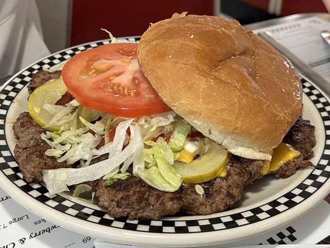 Don's Drive-In 4