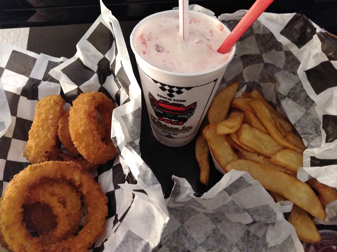 Don's Drive-In 7