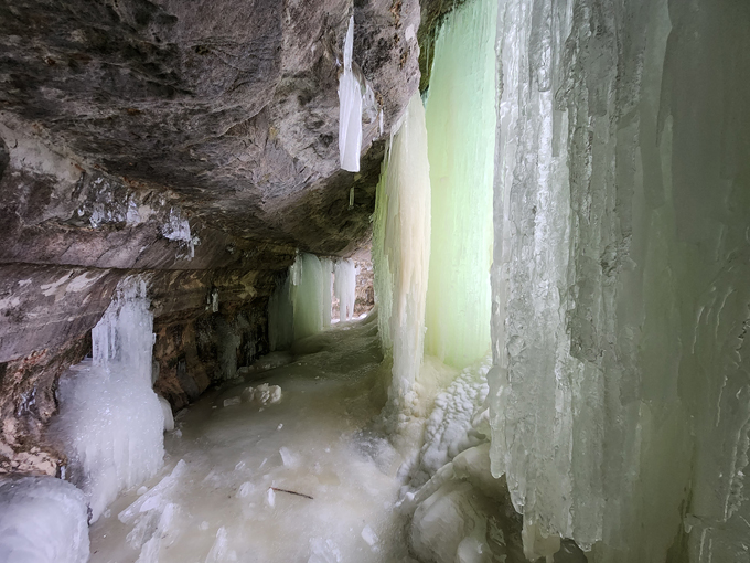 Eben Ice Caves 5