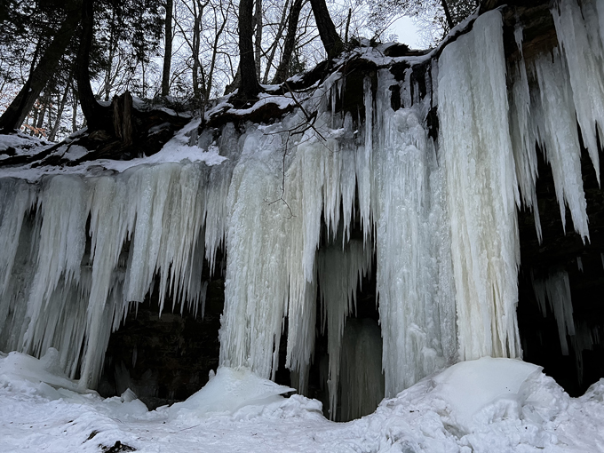 Eben Ice Caves 9