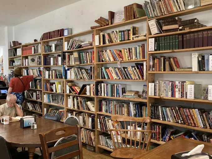 Falling Rock Cafe & Bookstore 2