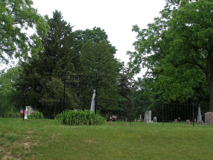 Findlay Cemetery 7