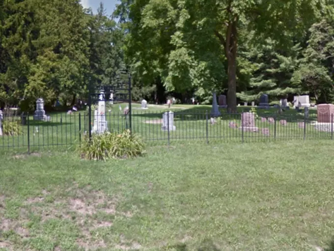 Findlay Cemetery 9