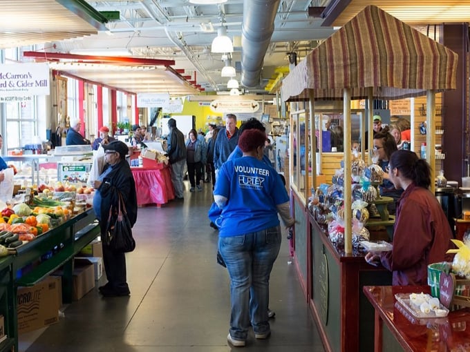 Flint Farmers' Market 4