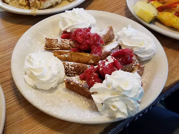 Golden Harvest Restaurant 5