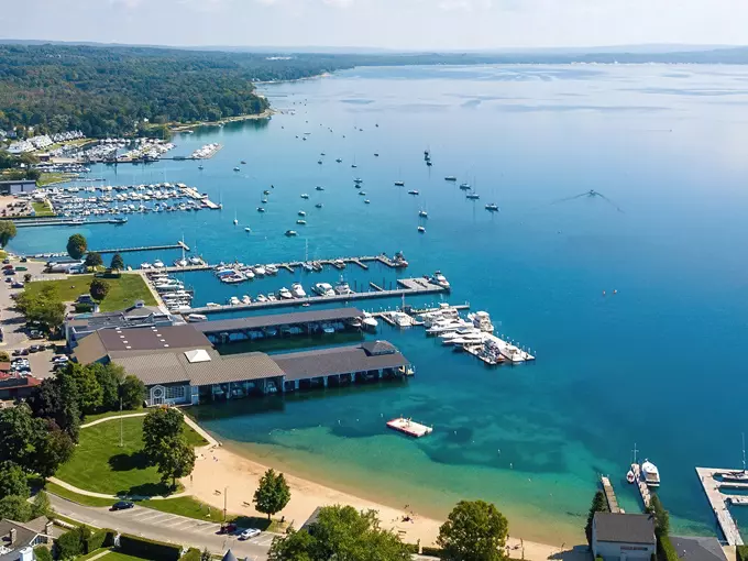 Harbor Springs 1
