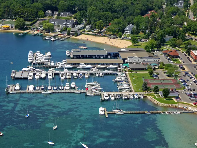 Harbor Springs 3