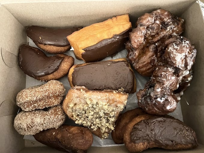 Hinkley Bakery 4