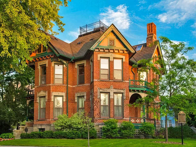 Historic Webster House Bed and Breakfast 1