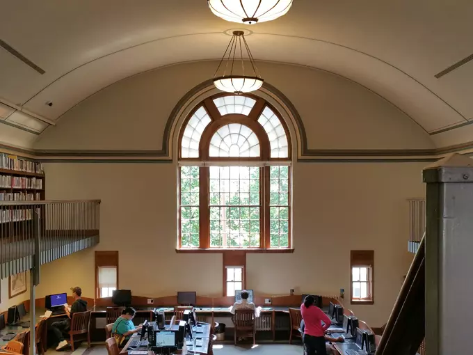 Hoyt Public Library 2