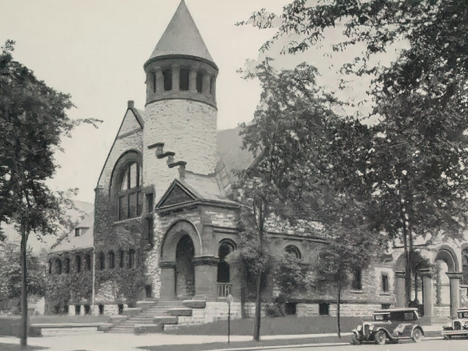 Hoyt Public Library 3