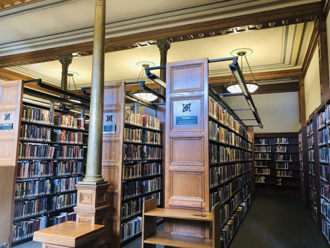 Hoyt Public Library 5