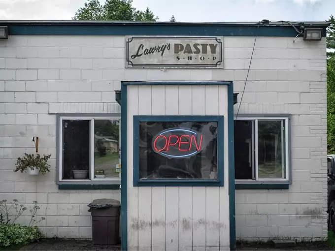 lawrys pasty shop 1