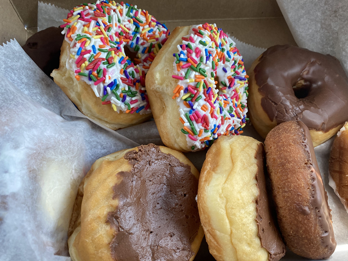 Lev's Bakery Shop 3