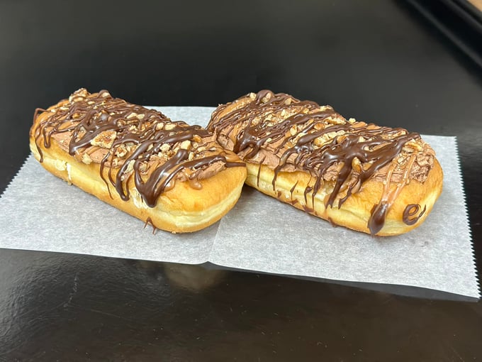 Lev's Bakery Shop 5