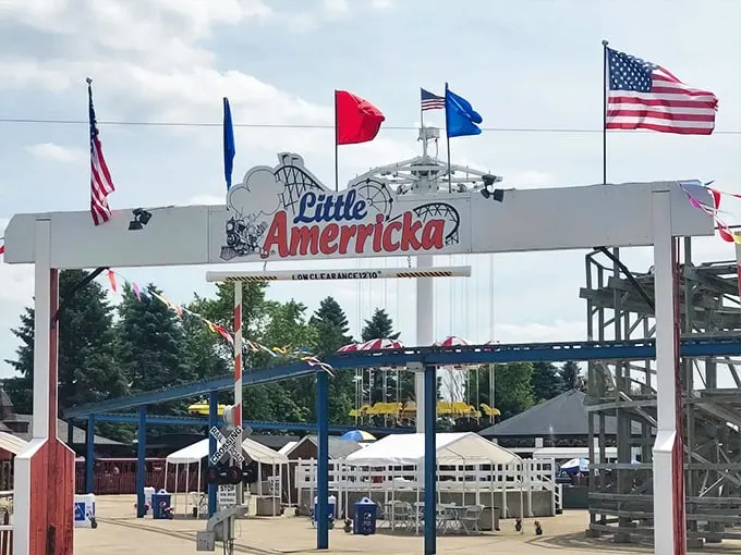 Little Amerricka Amusement Park 1