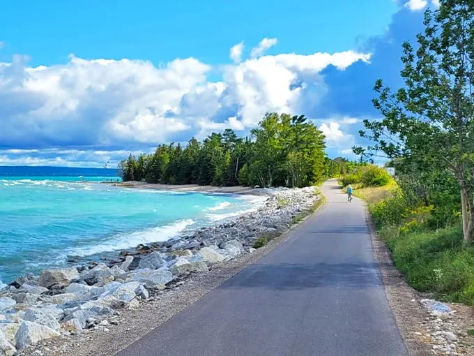 Little Traverse Wheelway 1