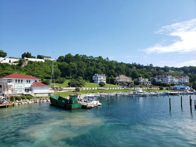 Mackinac Island Carriage Tours 5