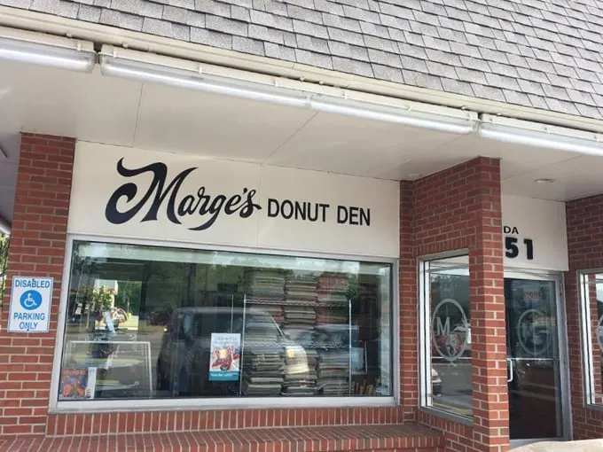 Marge's Donut Den 1
