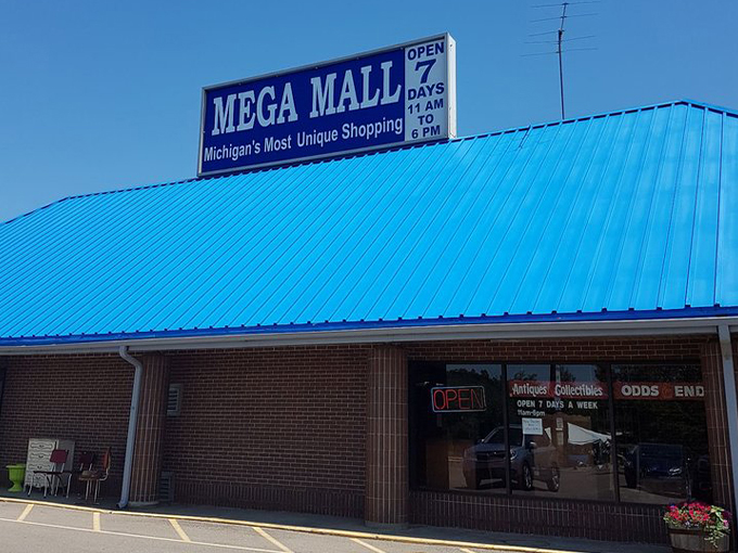 Mega Mall 9
