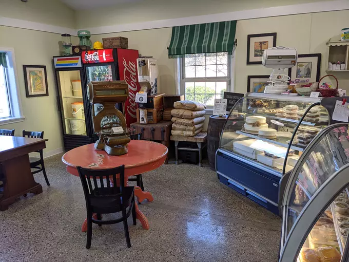 Morat's Bakery 7