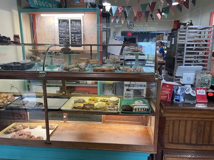Morat's Bakery 9