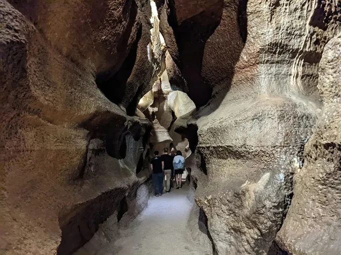 Niagara Cave 1