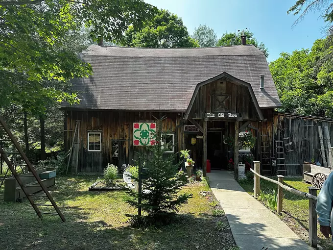Old Barn Antiques 1