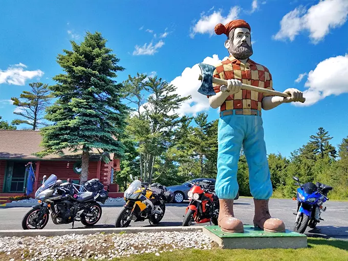 Paul Bunyan Statue 1