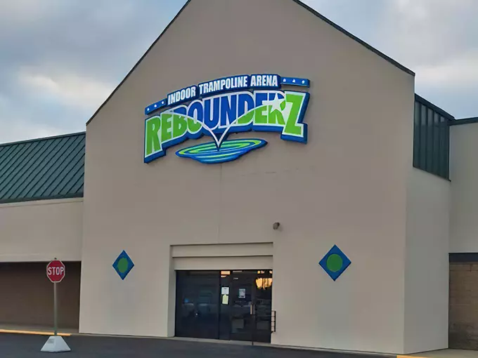 Rebounderz Grand Rapids 1
