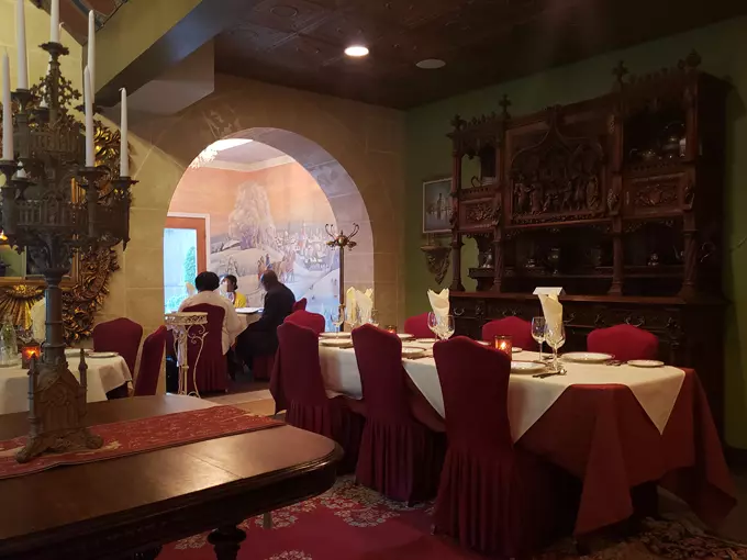 Royal Eagle Fine Dining 2