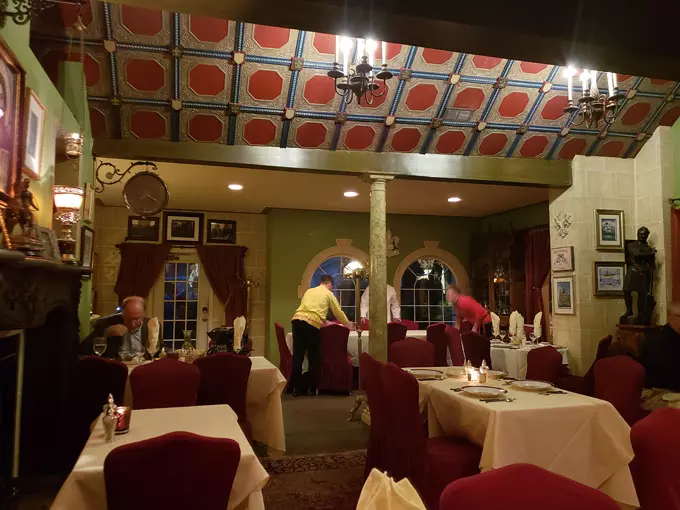 Royal Eagle Fine Dining 3