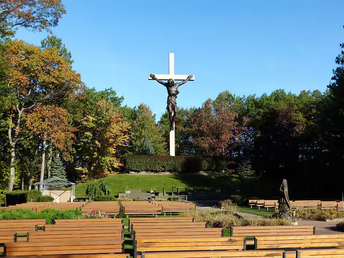 Shrine of the Cross 1