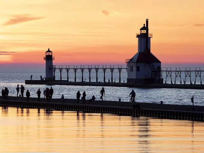 St. Joseph North Pier Inner and Outer Lights 7