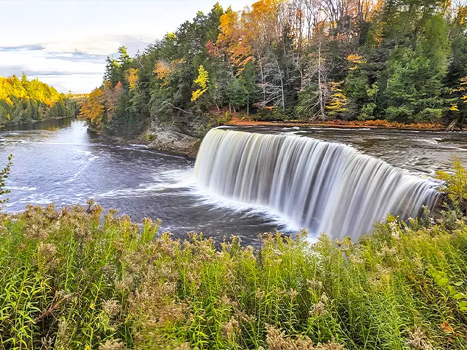 Tahquamenon Falls 1