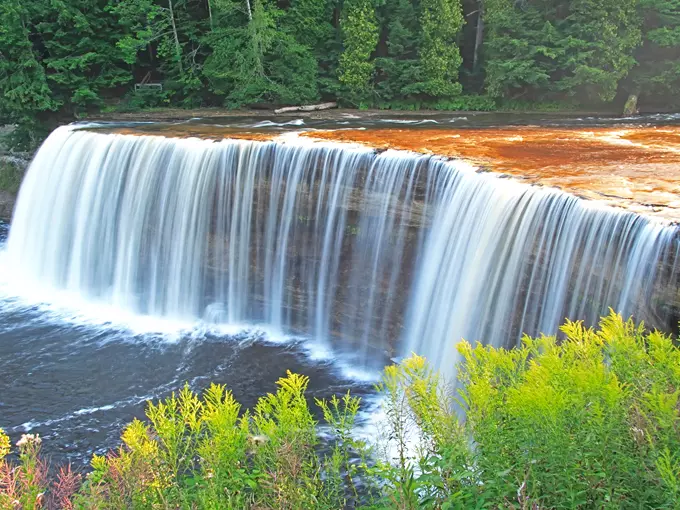 Tahquamenon Falls 1