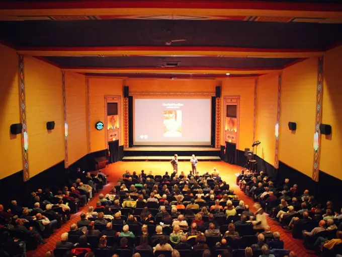 The Garden Theater 5