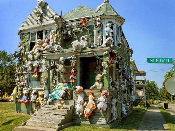 The Heidelberg Project 3