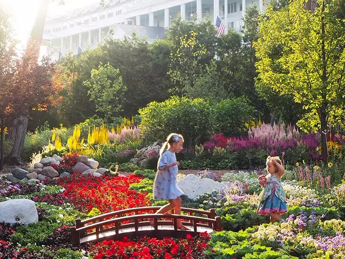 The Secret Garden at The Grand Hotel 8