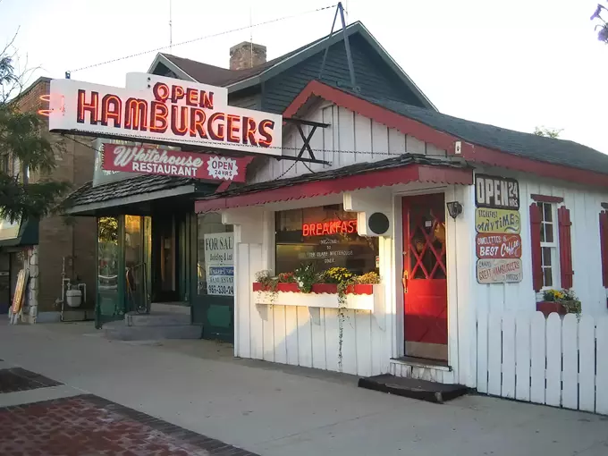 The Whitehouse Restaurant 1