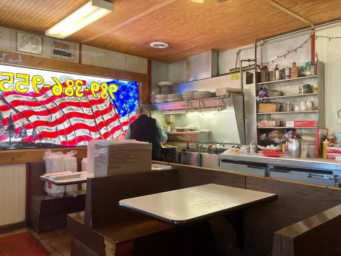 The Whitehouse Restaurant 7