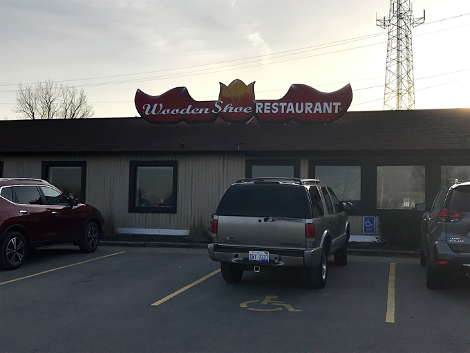 The Wooden Shoe Restaurant 1