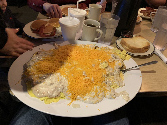 The Wooden Shoe Restaurant 7