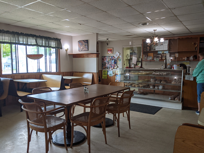 Toni's Country Kitchen 2