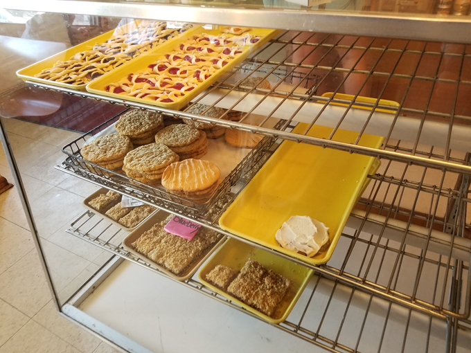 Toni's Country Kitchen 4