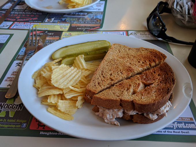 Toni's Country Kitchen 8