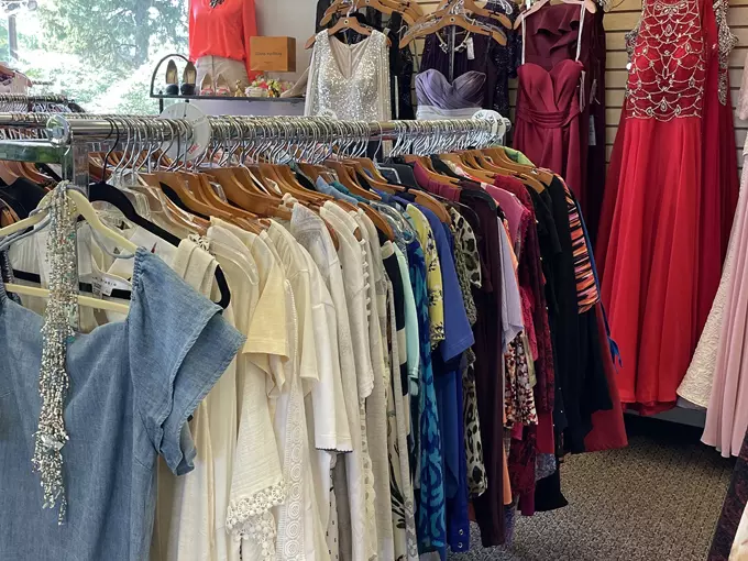 Trouve Boutique Resale 8